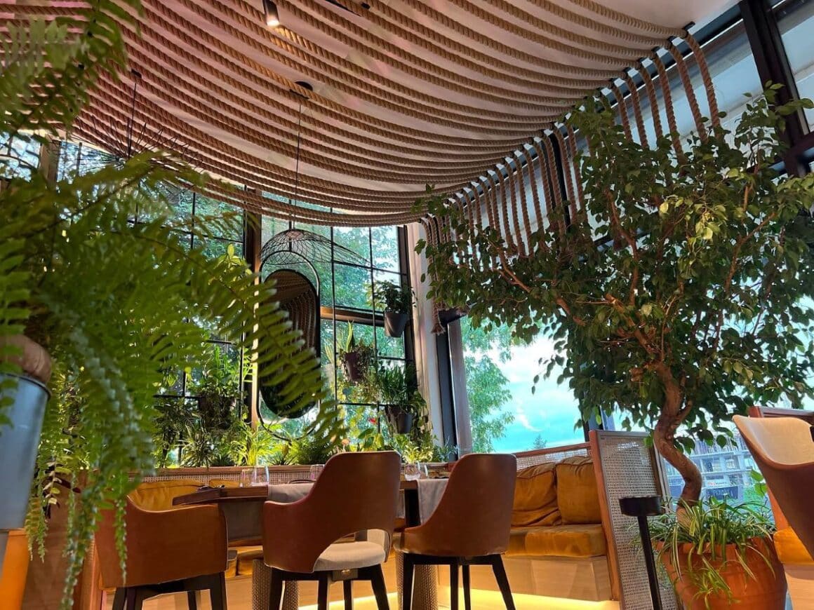 10+ restaurante din Oradea care să-ți încânte și privirea, și papilele ...