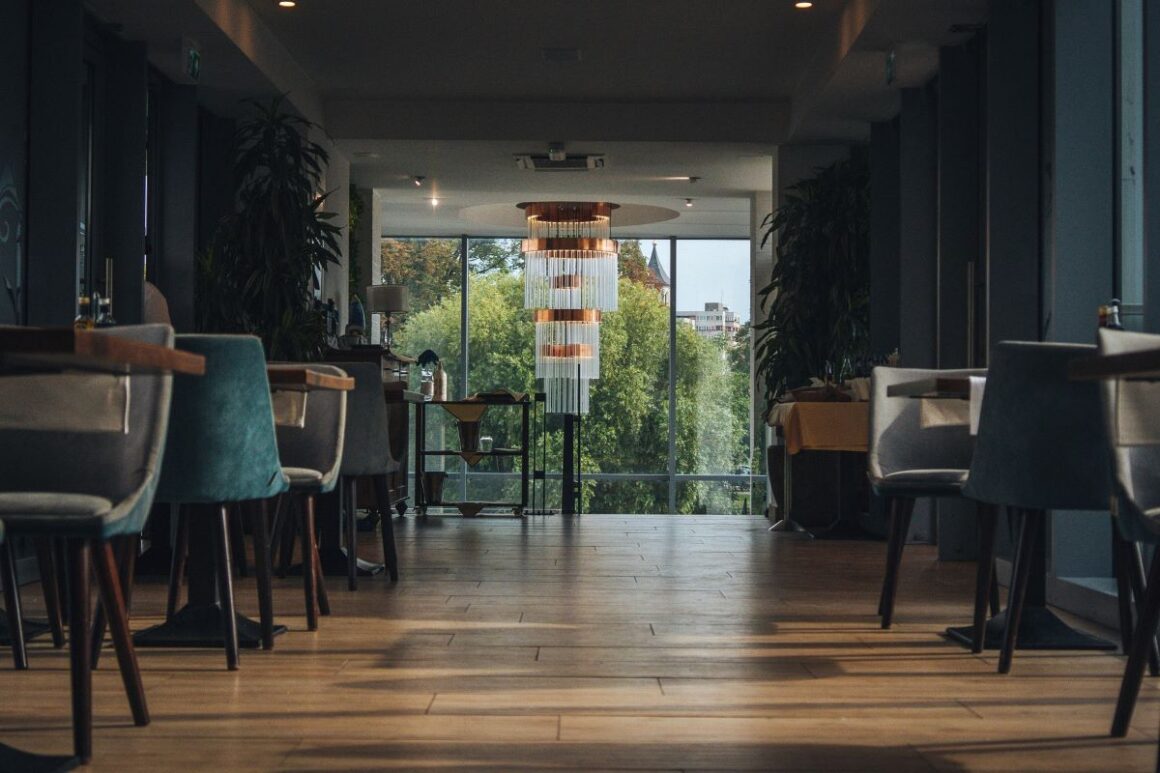 10+ restaurante din Oradea care să-ți încânte și privirea, și papilele ...