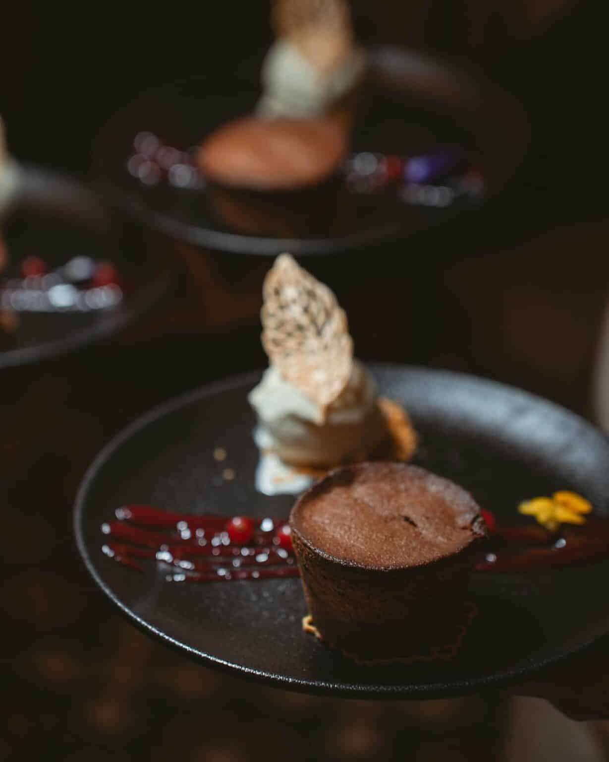 10+ restaurante din Oradea care să-ți încânte și privirea, și papilele ...