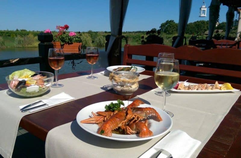 Cele mai bune cherhanale de pe litoralul românesc, unde mănânci ...