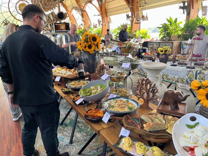 Brunch-ul de la Hiro Bay, o experiență dusă la un alt nivel! - Restograf