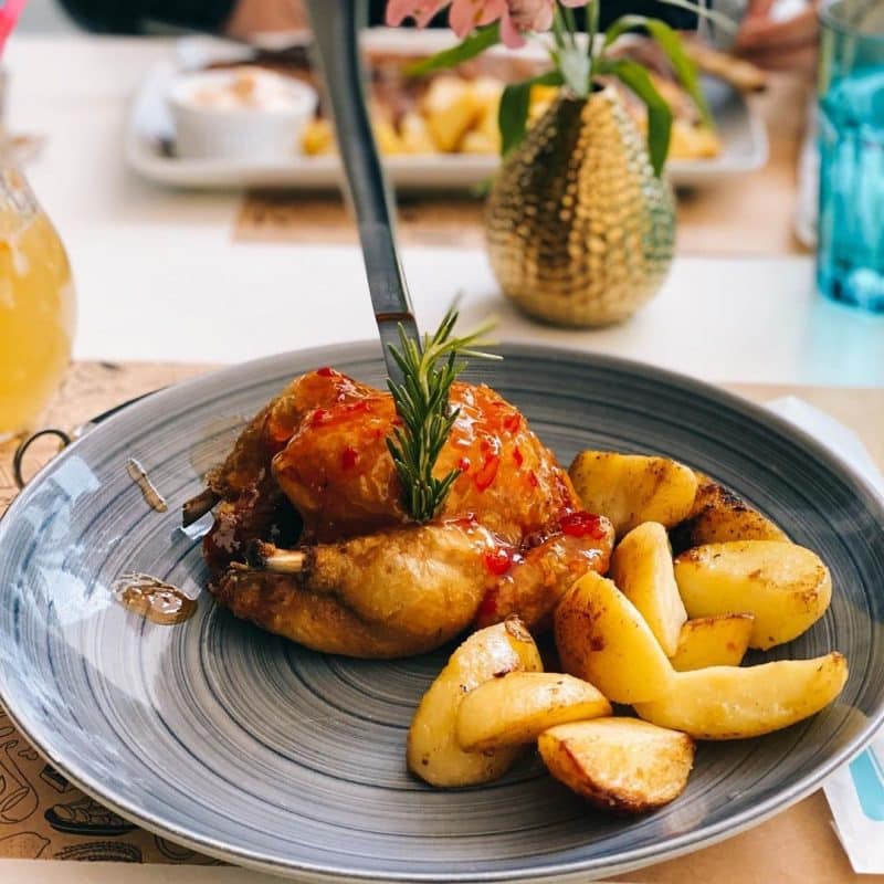 7 restaurante din Predeal unde să iei masa când pleci de pe pârtie ...