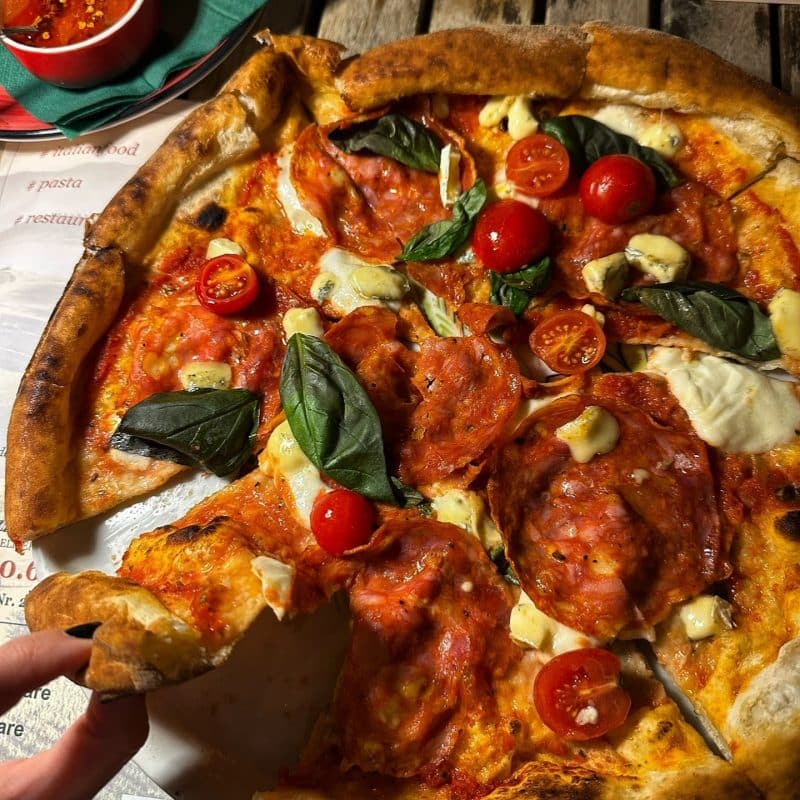 Cea mai bună pizza din București. Unde, care și de ce - Restograf