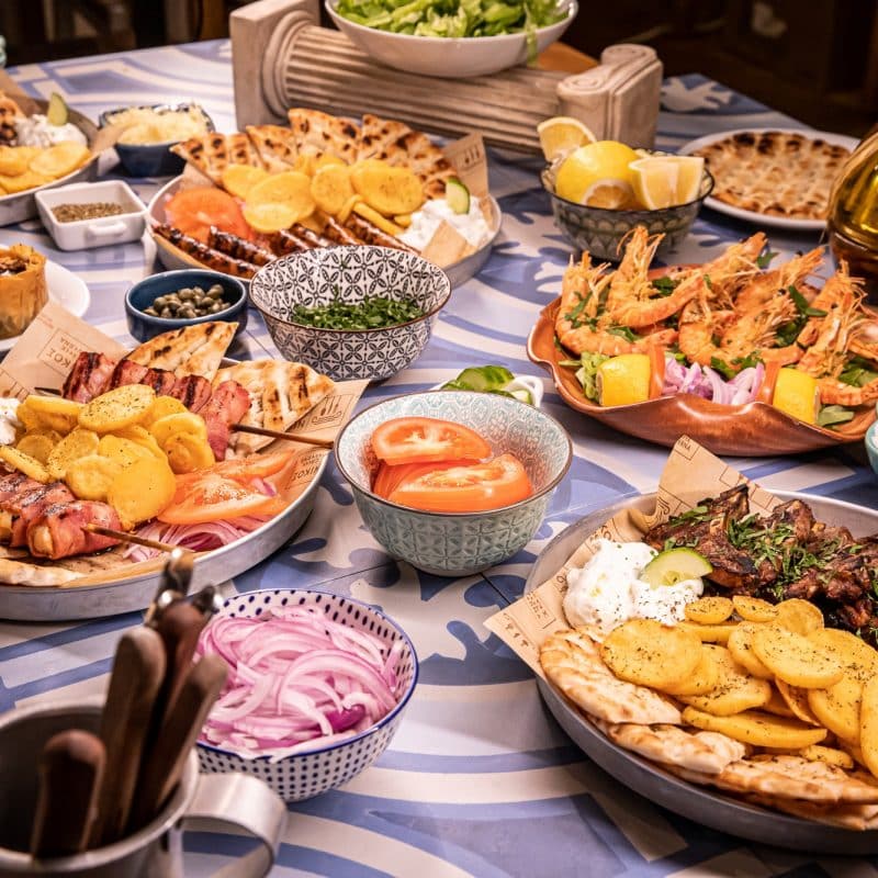 Cele mai bune restaurante grecești din București, unde mănânci ca la ...