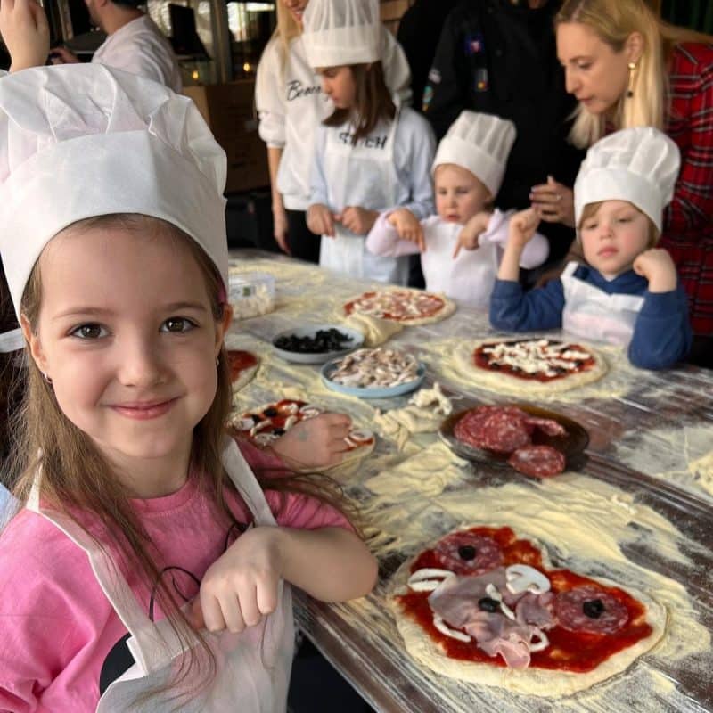 Restaurante și terase cu loc de joacă din București - Restograf