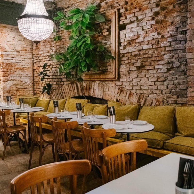 Restaurante din Cluj: 20+ localuri unde se mănâncă bine - Restograf